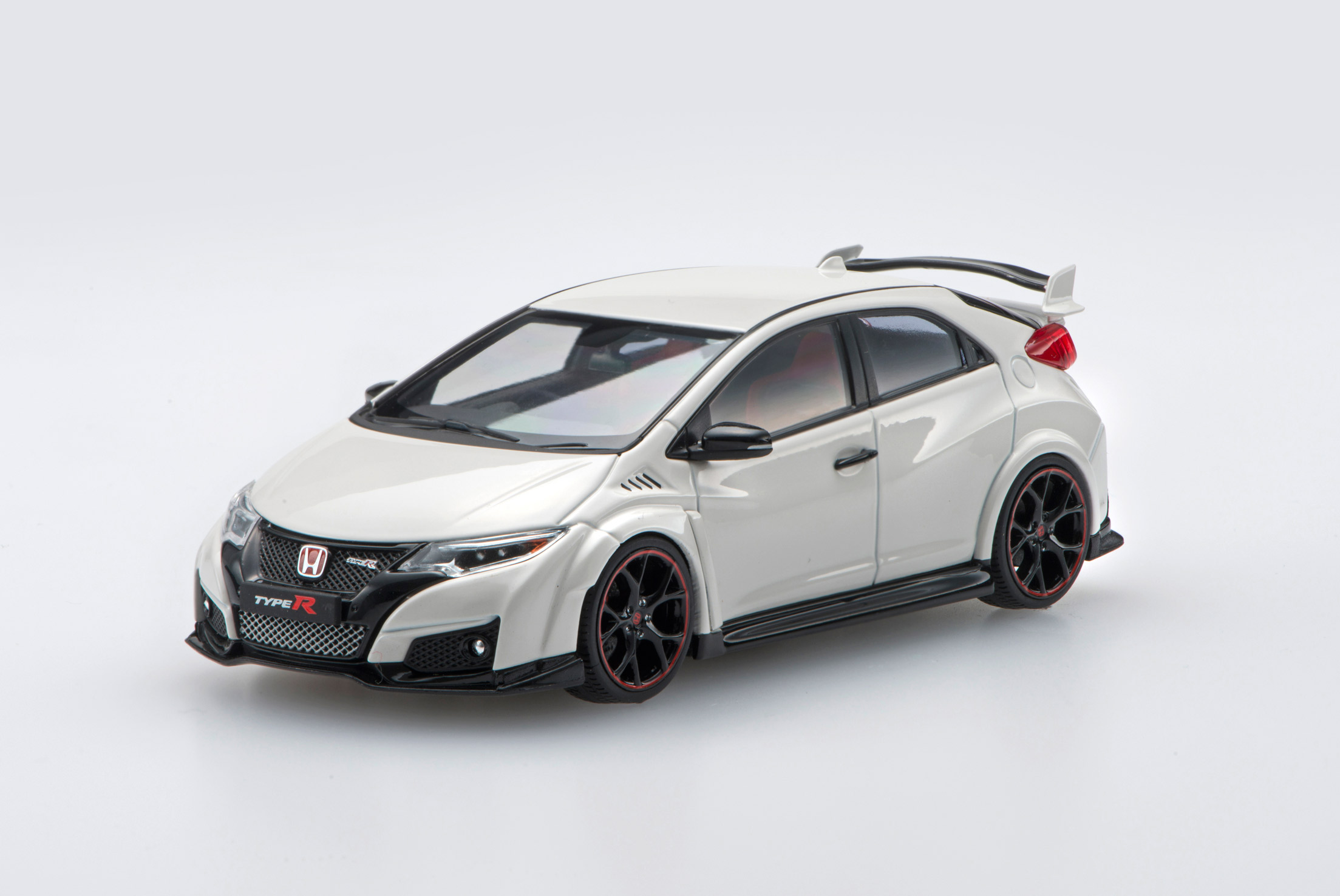 Honda CIVIC TYPE R 2015 - Championship White (FK2R) im Maßstab 1:43 von ...